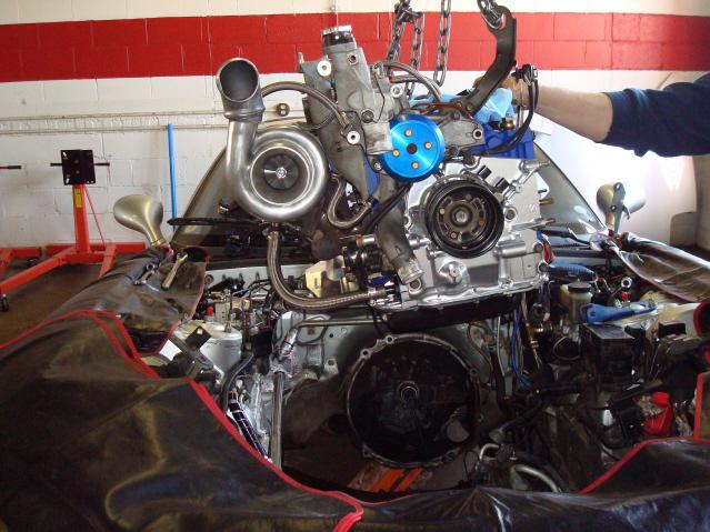 Banzai Racing (Morais RX-7 Engine Installation)
