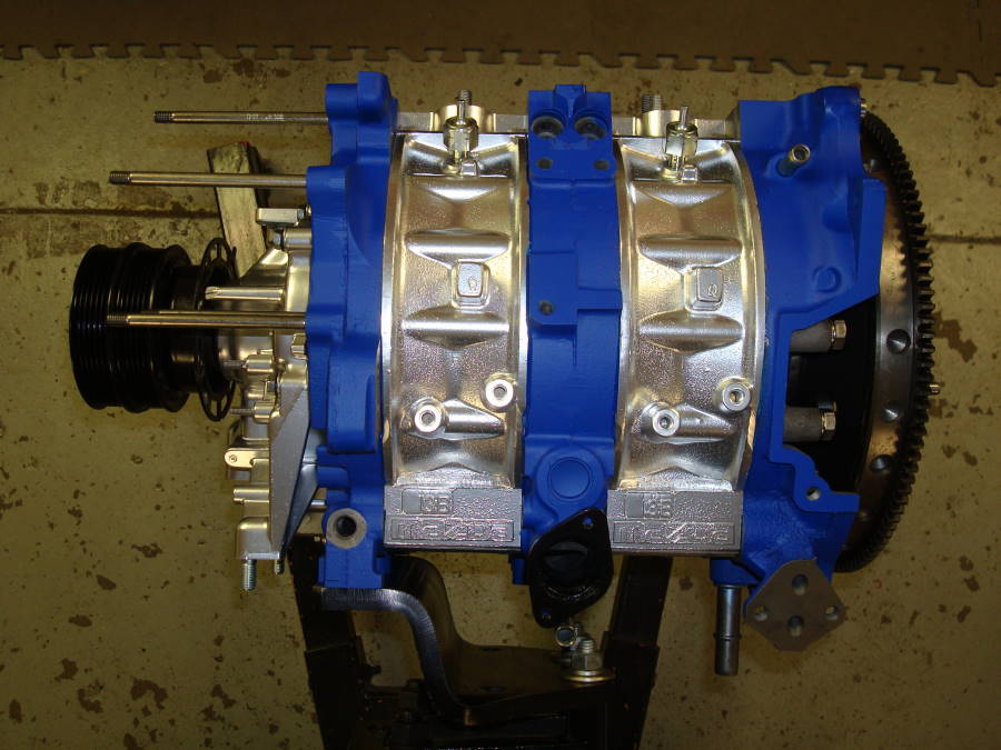Banzai Racing (Cosmas13B-REW Hovercraft Engine Rebuild)